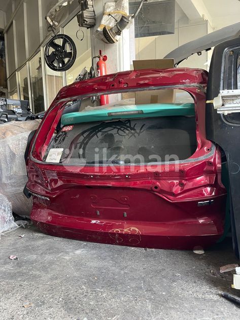 Toyota Harrier Dicky Panel for Sale in Boralesgamuwa | ikman