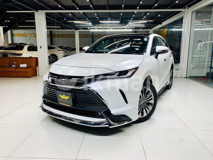 Toyota Harrier Z LEATHER PACKAGE 2023 for Sale in Kohuwala | ikman