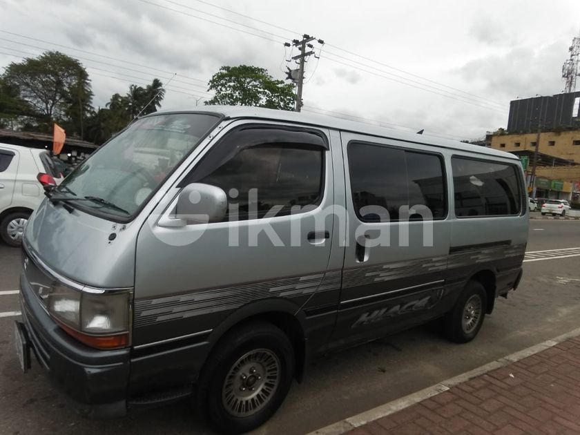Toyota Hiace Hace H113 1989 | බත්තරමුල්ල | ikman