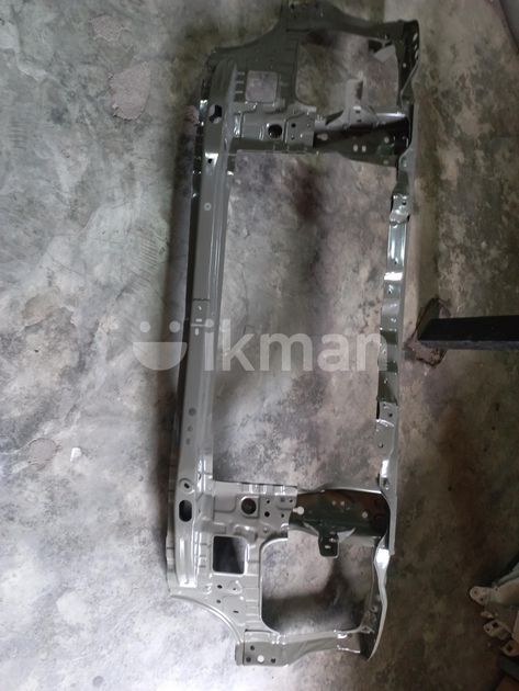 Toyota Hillux Nose Cut Panel for Sale in Nugegoda | ikman