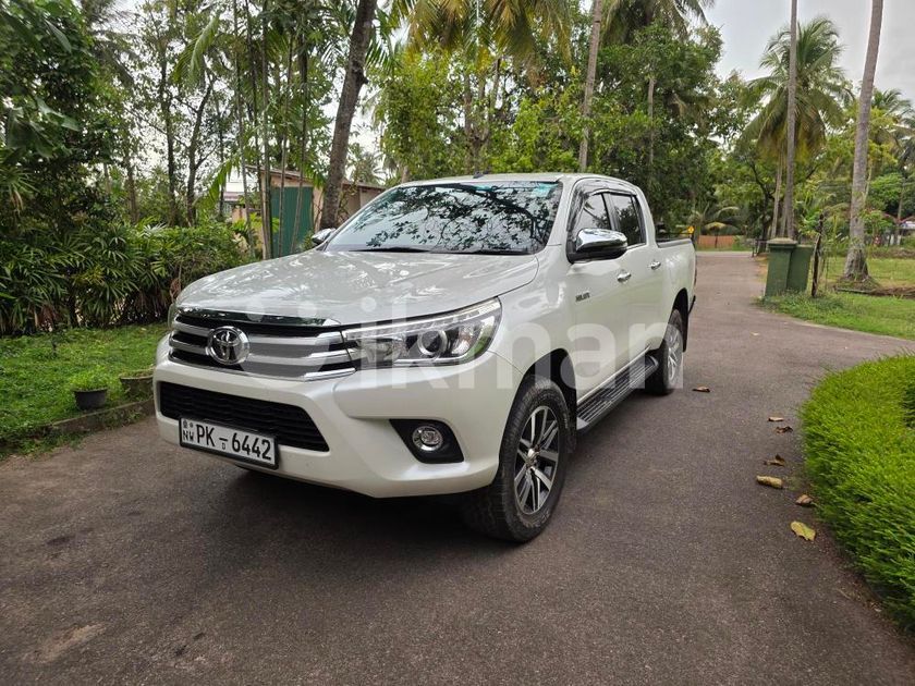 Toyota Hilux Revo cab 2021 for Sale in Colombo 7 | ikman