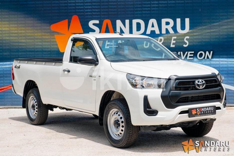 Toyota Hilux Revo Single Cab 4WD 2025 for Sale in Negombo | ikman
