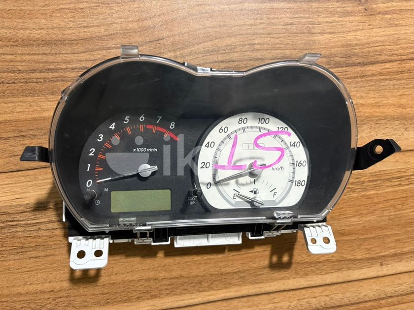 Toyota IST NCP60 Meter Board for Sale in Mawathagama | ikman