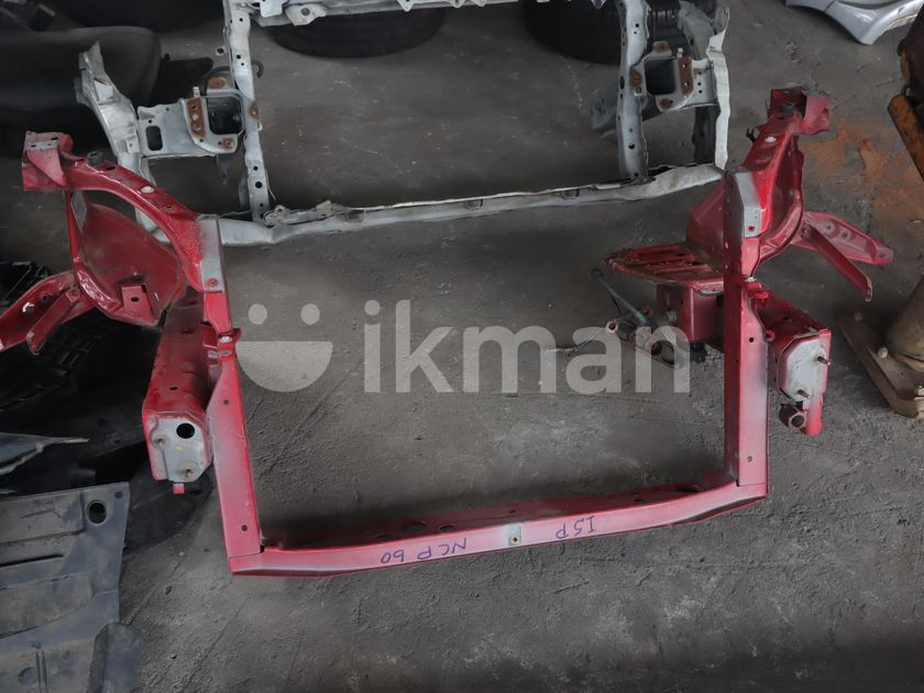 Toyota IST NCP60 Nosecut Panel for Sale in Kurunegala City | ikman