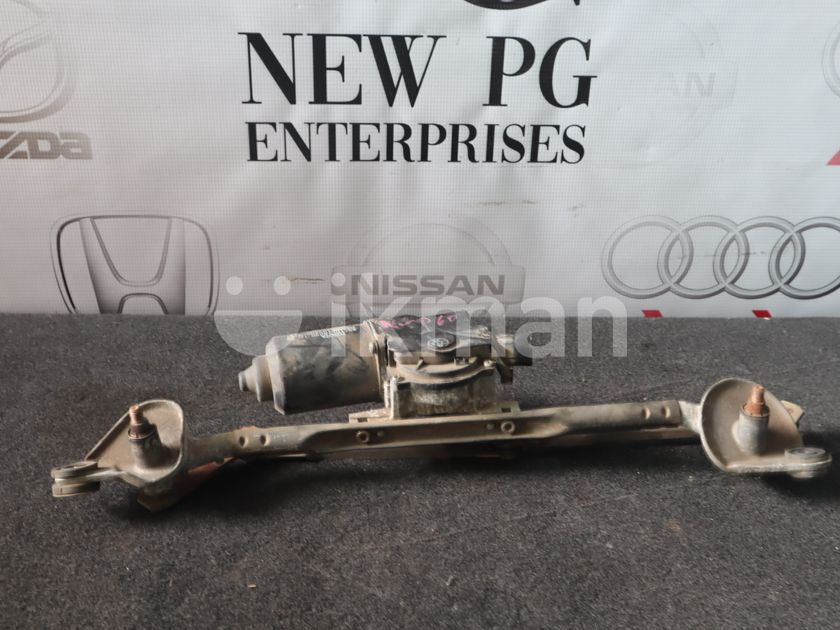 Toyota IST NCP60 Wiper Linkage With Motor Complete for Sale in ...