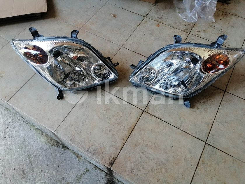 Toyota IST NCP90 Headlight Set for Sale in Boralesgamuwa | ikman