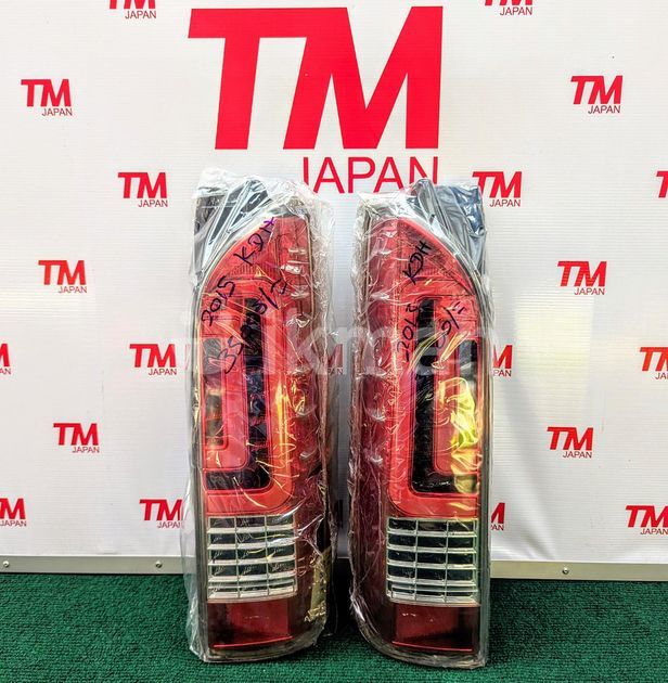 Toyota Kdh 2015 Tail Light for Sale in Kotte | ikman