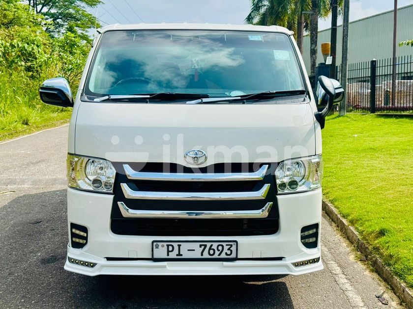 Toyota KDH super gl update 2016 | Maharagama | ikman