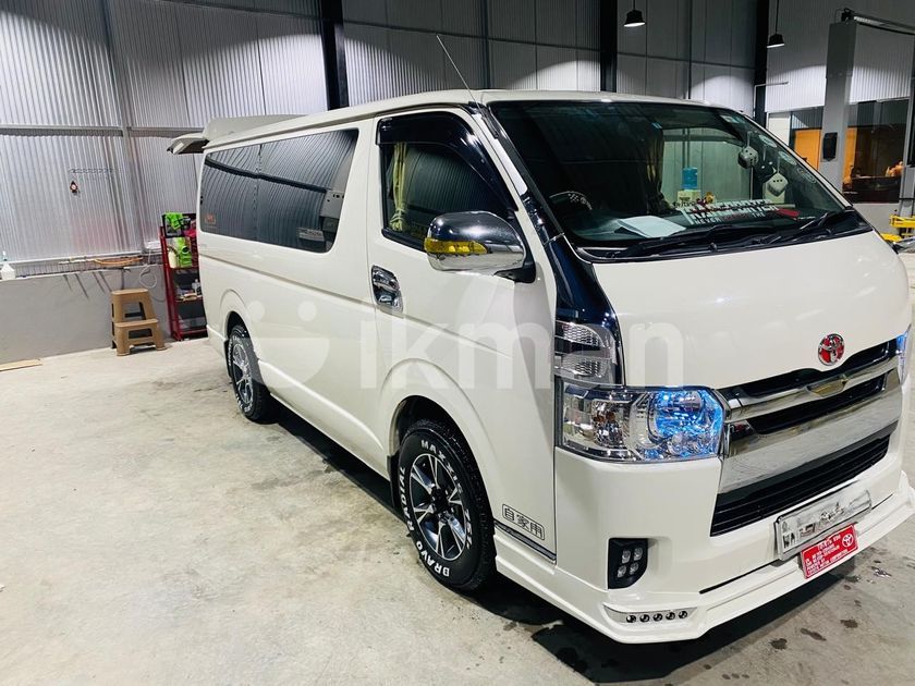 Toyota KDH Van for rent in Battaramulla | ikman
