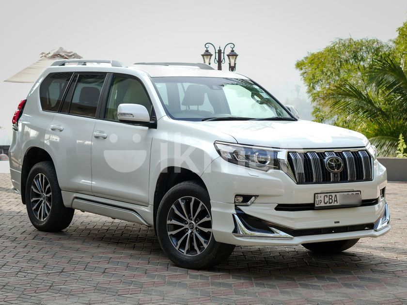 Toyota Land Cruiser Prado 150 TX ( TRJ ) 2017 for Sale in Ella | ikman