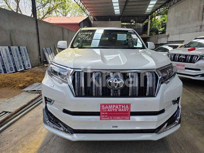 Toyota Land Cruiser Prado TRJ150 TX 2022 for Sale in Battaramulla | ikman