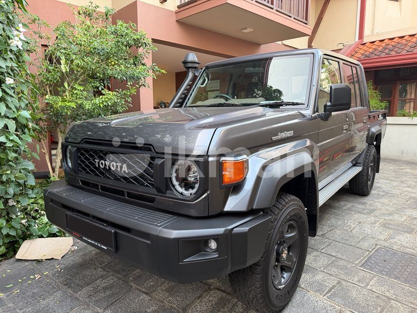 Toyota Land Cruiser Sahara 79 Double Cab 2025 for Sale in Malabe | ikman