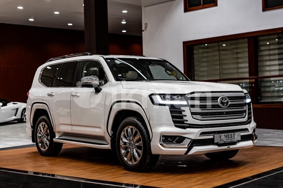 Toyota Land Cruiser Sahara LC300 B-NEW 2025 විකිණීමට | කොහුවල | ikman