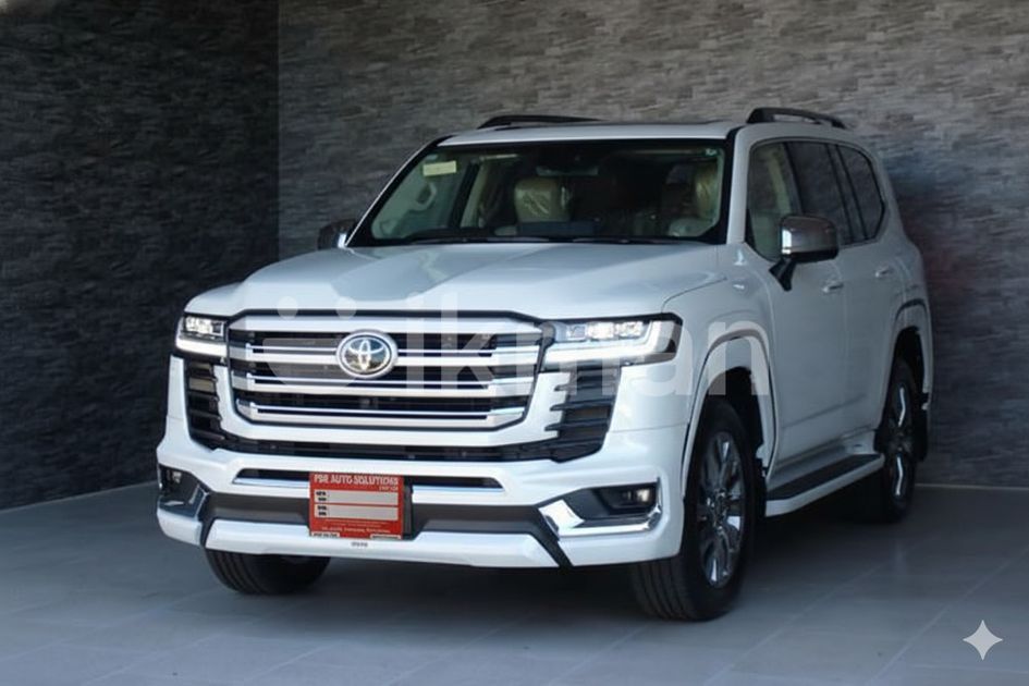 Toyota Land Cruiser Sahara LC300 ZX 2025 for Sale in Maharagama | ikman