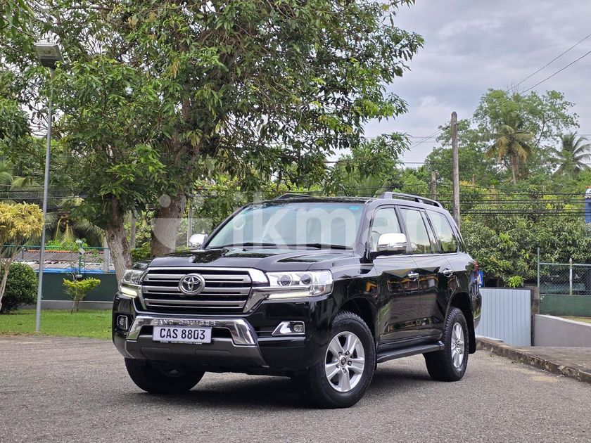 Toyota Land Cruiser Sahara VX V8 2016 for Sale in Panadura | ikman