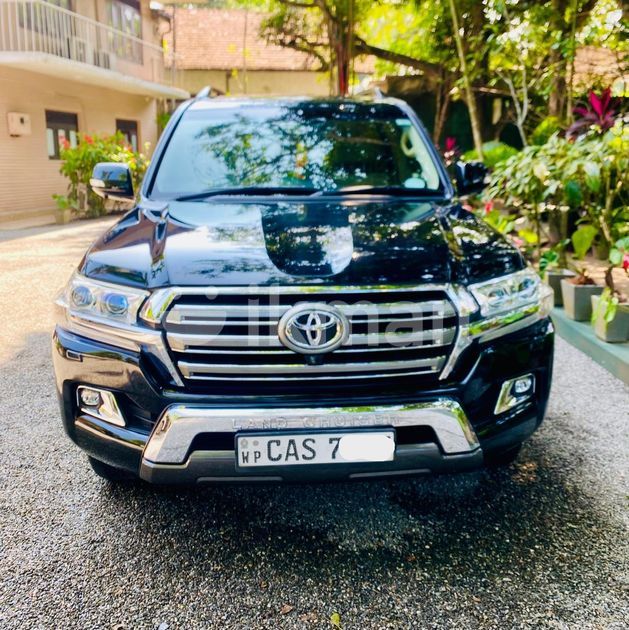 Toyota Land Cruiser Sahara VX-V8 DIESEL BLACK 2015 for Sale in Gampaha ...