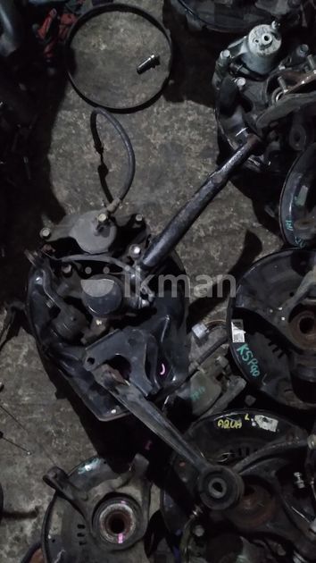 Toyota Mark 2 GX 110 Hub disk Caliper Left side in Dehiwala | ikman