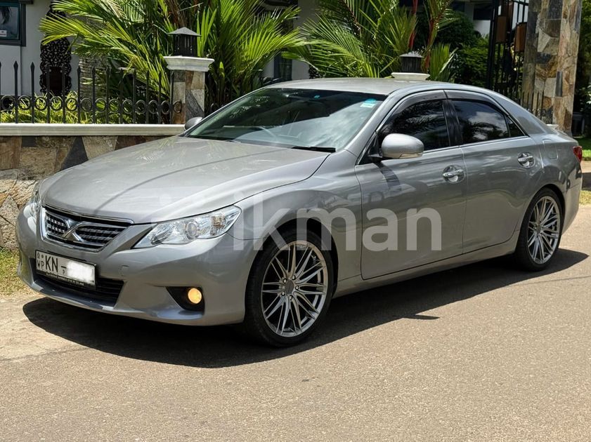 Toyota Mark X 2011 for Sale in Kottawa | ikman