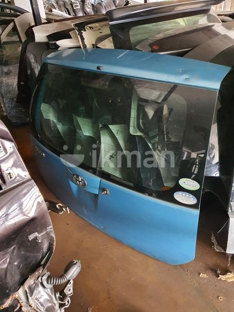 Toyota Passo Kgc10 Dicky Door for Sale in Boralesgamuwa | ikman