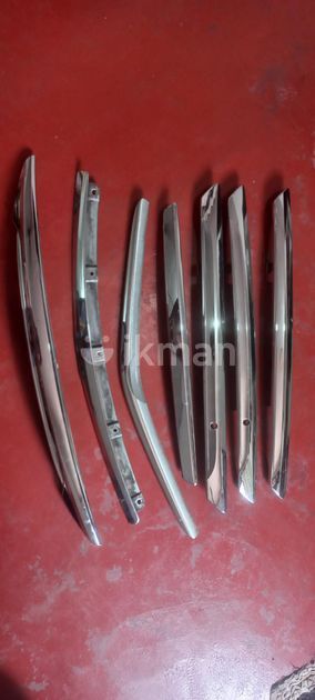 Toyota Premio Bonnet Chrome for Sale in Wattala | ikman