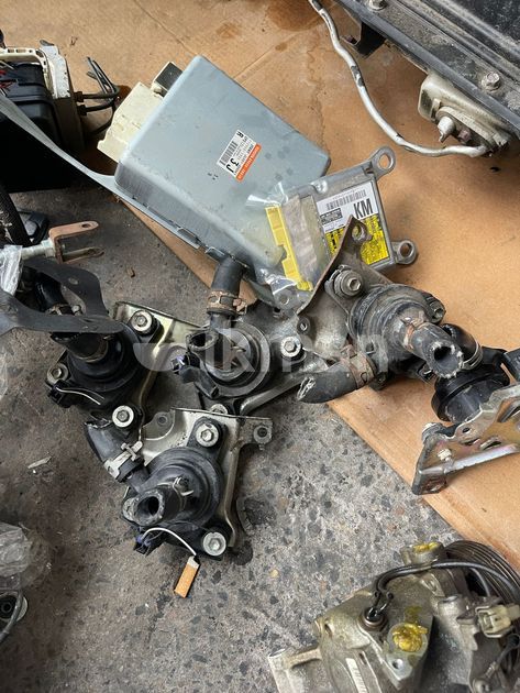 Toyota Prius 20 Inverter Pump for Sale in Boralesgamuwa | ikman