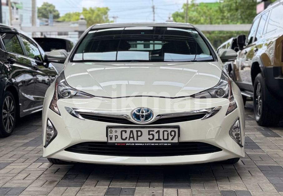 Toyota Prius 2016 for Sale in Dehiwala | ikman