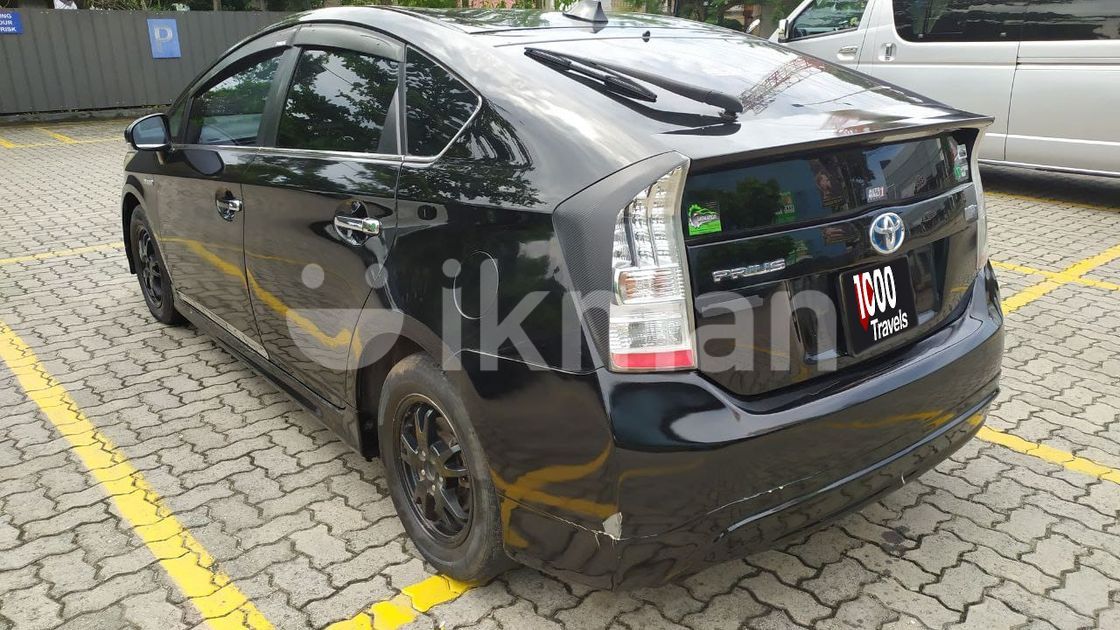 Toyota Prius for Rent in Gampaha City | ikman