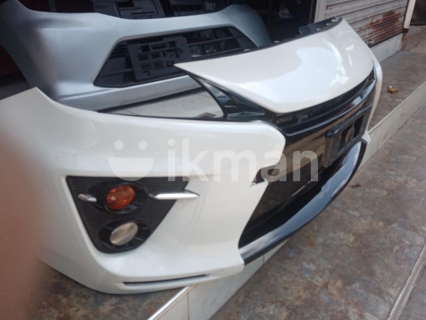 Toyota Prius GS Buffer for Sale in Gampaha City | ikman