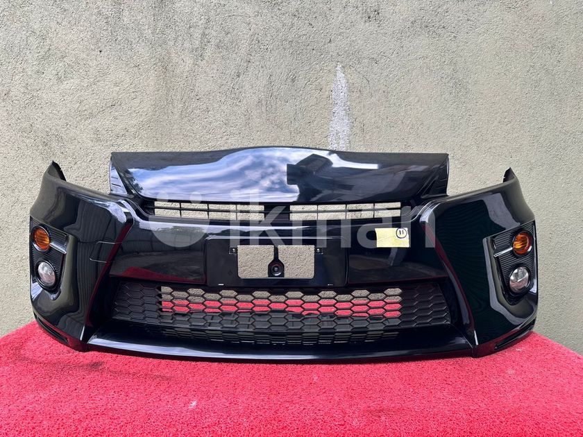 Toyota Prius Gs Front Bumper Complete for Sale in Kottawa | ikman