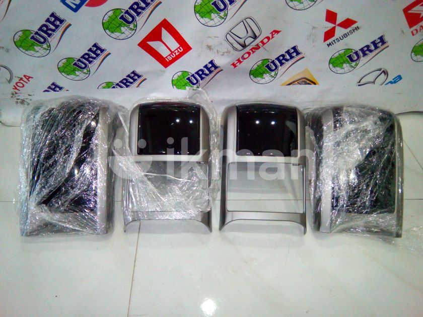 Toyota Prius NHW 20 Consol Box Parts for Sale in Kottawa | ikman