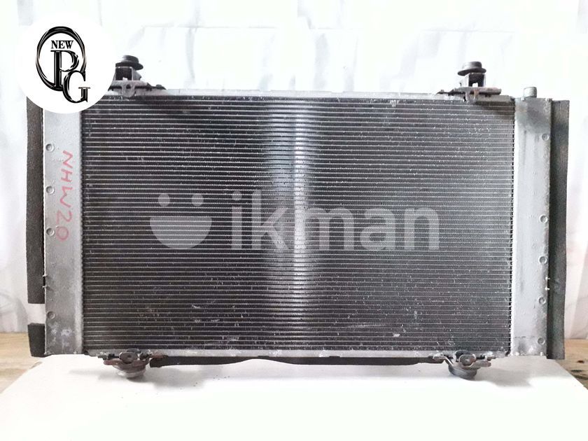 Toyota Prius NHW20 Radiator in Kurunegala City | ikman