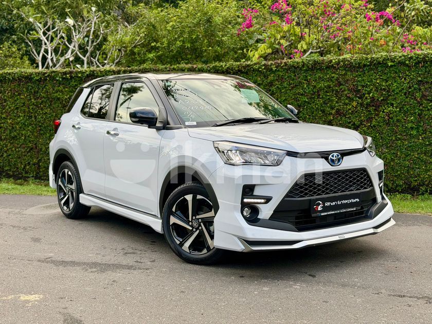 Toyota Raize Z B/Kit Modellista 2025 for Sale in Mount Lavinia | ikman