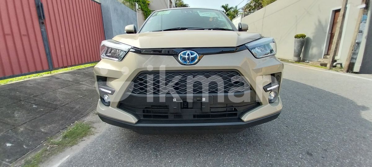 Toyota Raize Z Grade Hybrid 2025 for Sale in Kohuwala | ikman