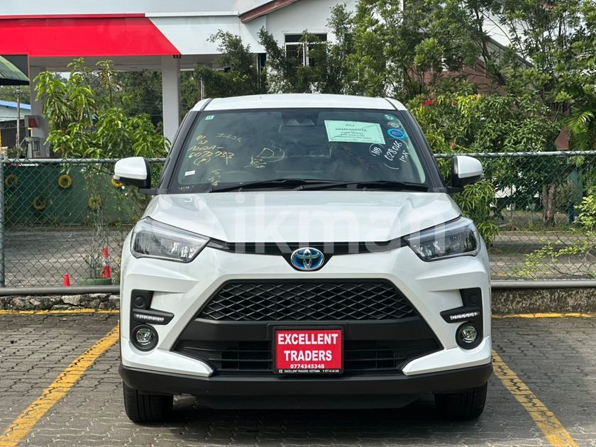 Toyota Raize Z Hybrid 2024 for Sale in Kottawa | ikman