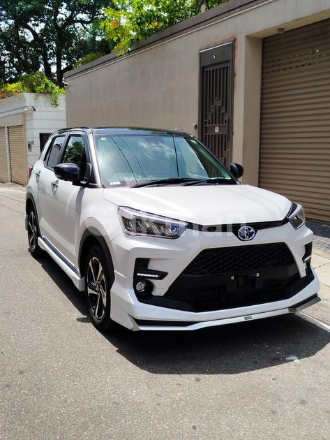 Toyota Raize Z Grade Hybrid 2025 for Sale in Rajagiriya | ikman