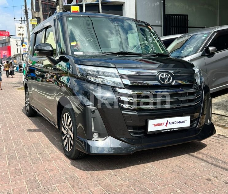 Toyota Roomy Custom G 2024 for Sale in Battaramulla | ikman
