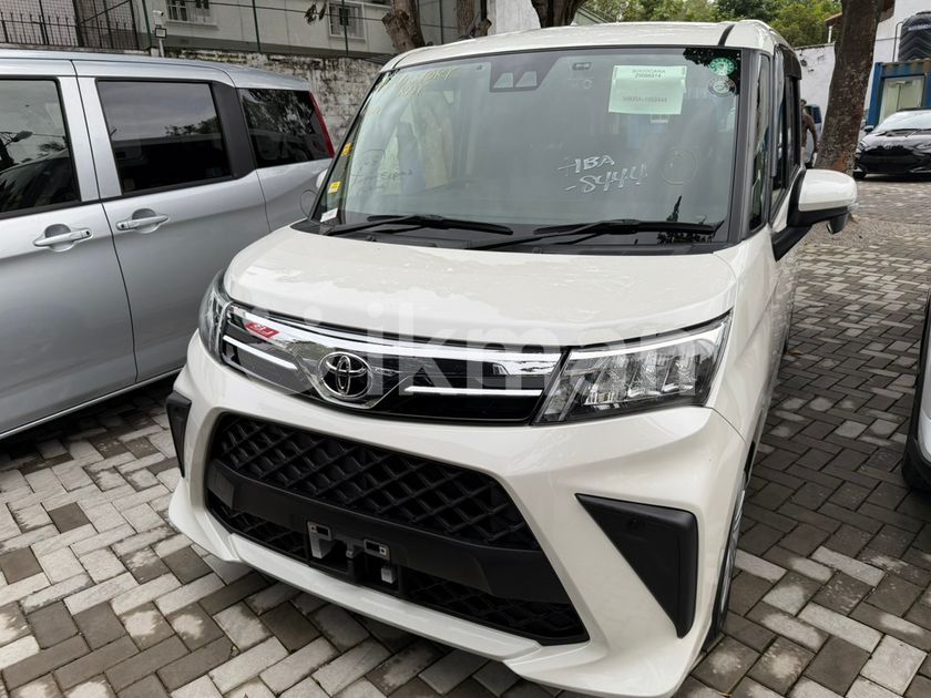 Toyota Roomy G Grade 2023 for Sale in Colombo 5 | ikman