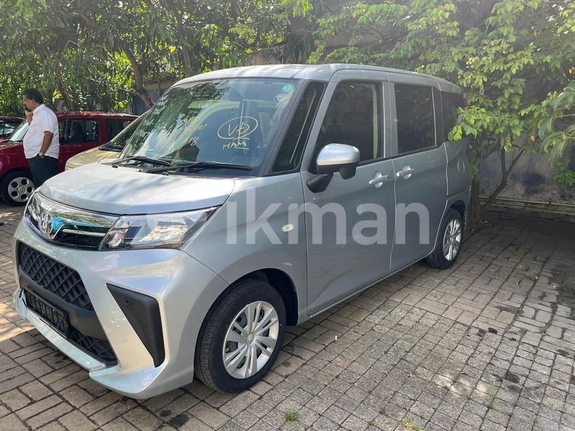 Toyota Roomy X 2023 for Sale in Dehiwala | ikman