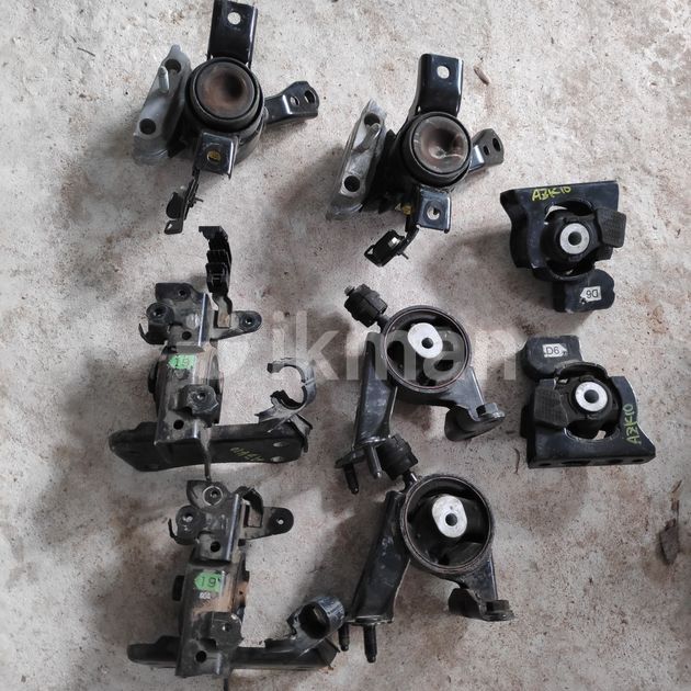 Toyota SAI AZK10 Mount for Sale in Piliyandala | ikman