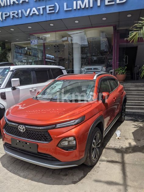 Toyota Taisor V Orange 2025 for Sale in Dehiwala | ikman