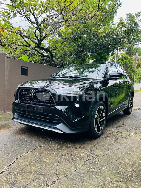 Toyota Veloz 7 Seater SUV 2025 for Sale in Malabe | ikman