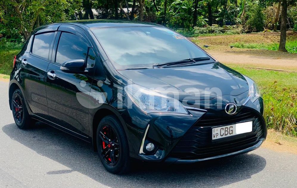 Toyota Vitz EDITION 2 2018 for Sale in Boralesgamuwa | ikman