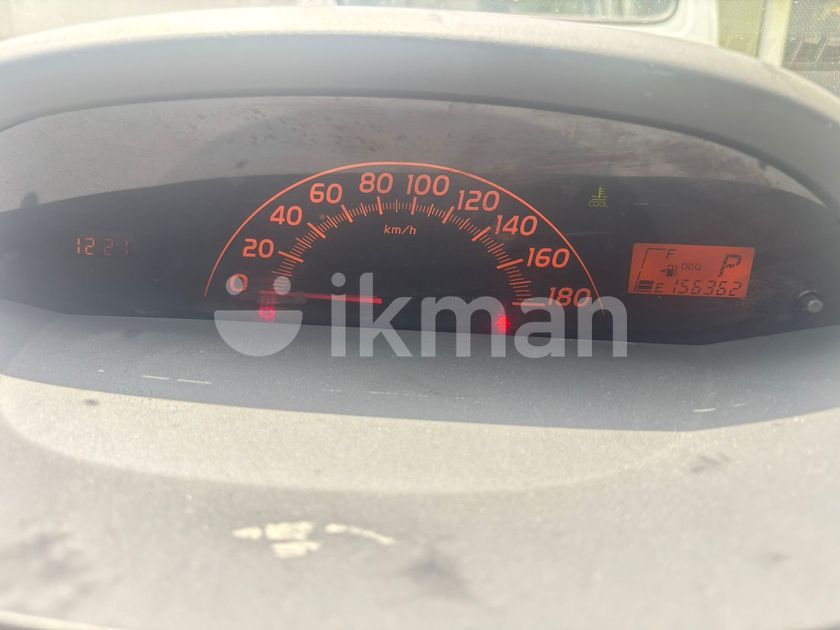 Toyota Vitz KSP90 2010 for Sale in Maharagama | ikman