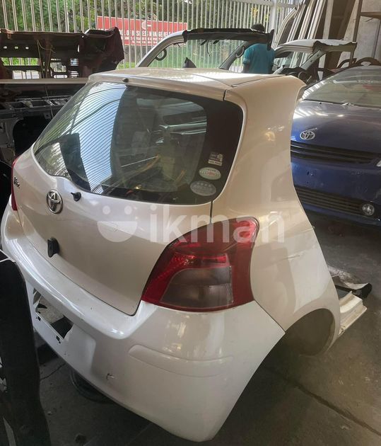 Toyota Vitz KSP90 Back Cut for Sale in Mawathagama | ikman