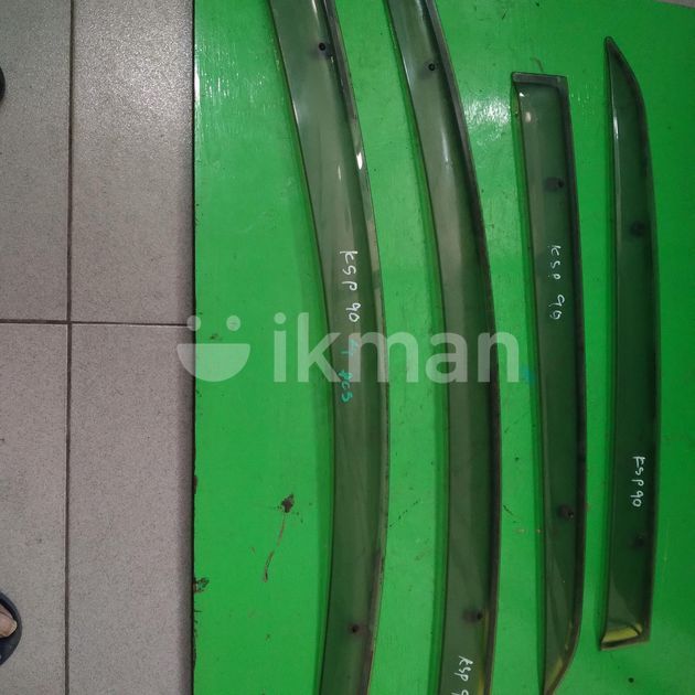 Toyota Vitz KSP90 Door Wiser Set for Sale in Dehiwala | ikman