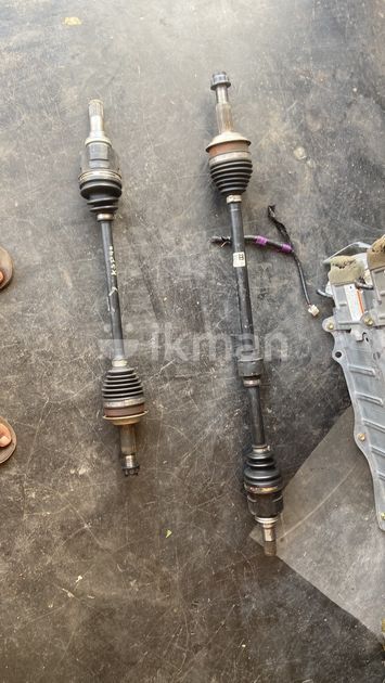 Toyota Vitz Ksp90 Front Axeal for Sale in Panadura | ikman