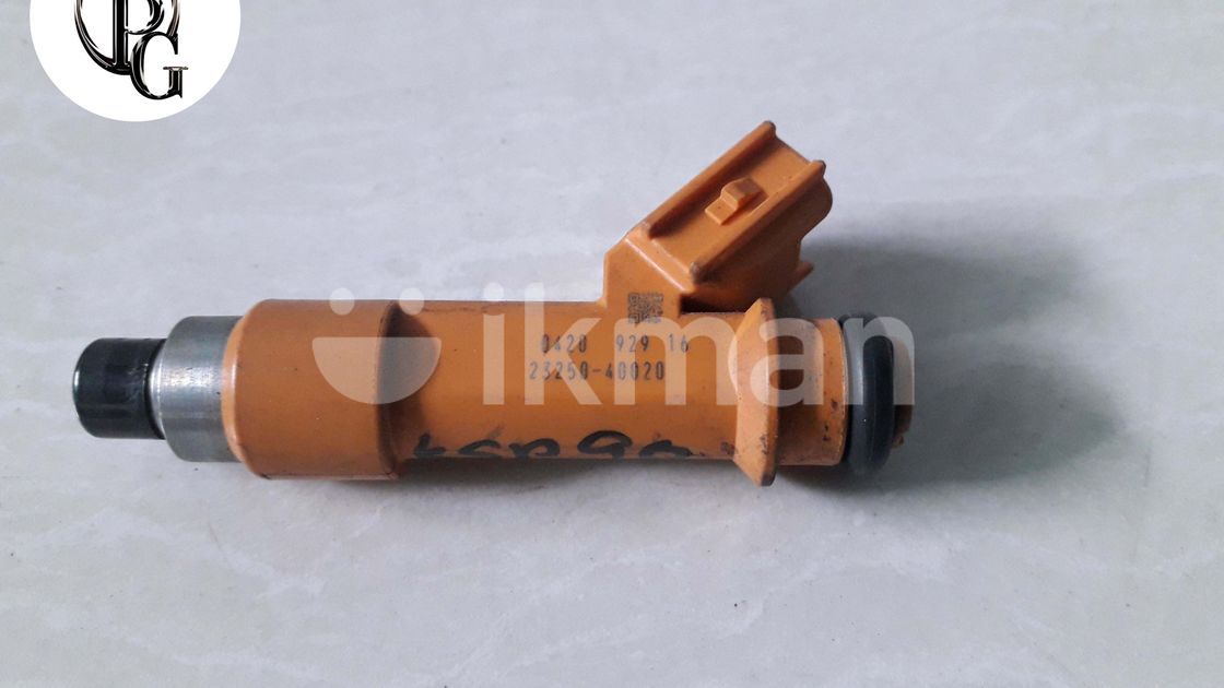 Toyota Vitz KSP90 Injector Rail Assembly for Sale in Kurunegala City ...