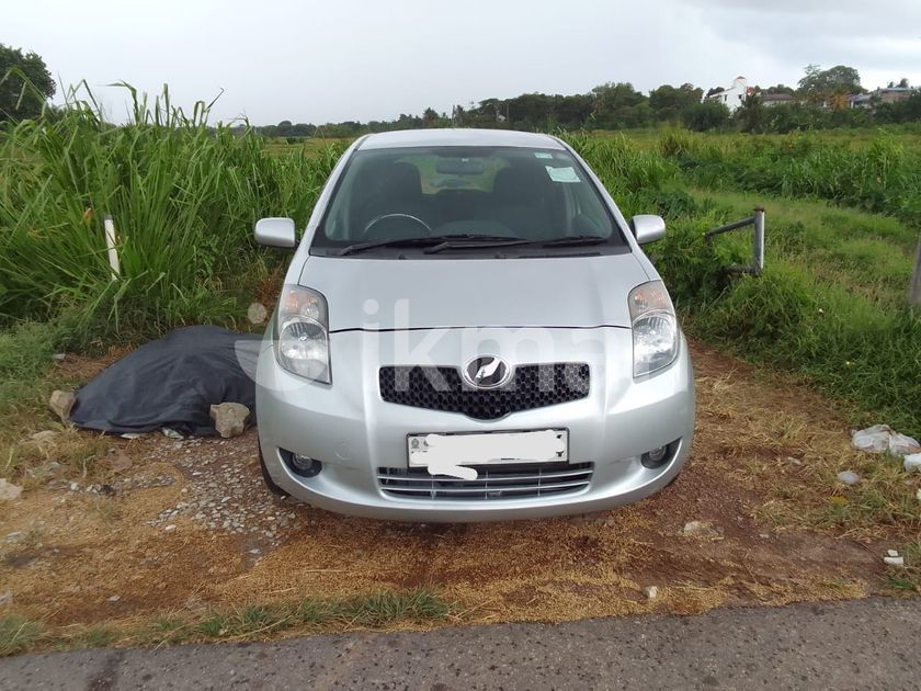 Toyota Vitz SCP 90 2007 for Sale in Maharagama | ikman