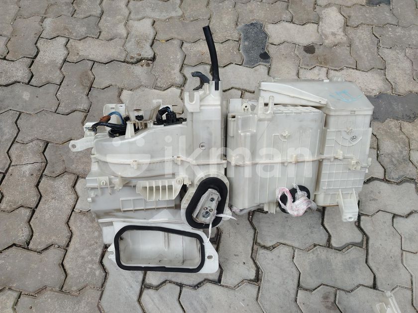 Toyota Vitz SCP10 Blower Heater Cooler for Sale in Nugegoda | ikman