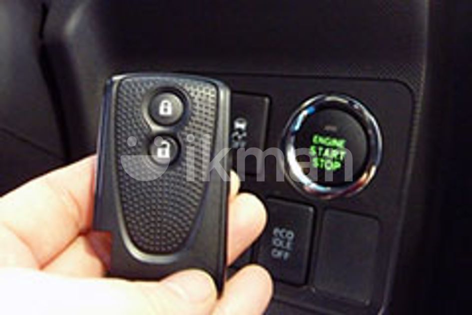 Toyota Vitz Smart Key in Colombo 10 | ikman
